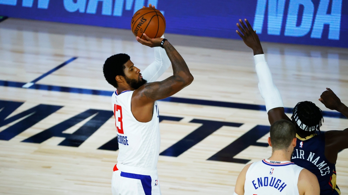 Clippers bounce back, Pacers win as Warren drops 53