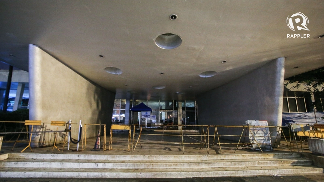 Goodbye, Philam Life Building? Photos show iconic Ermita structure ...