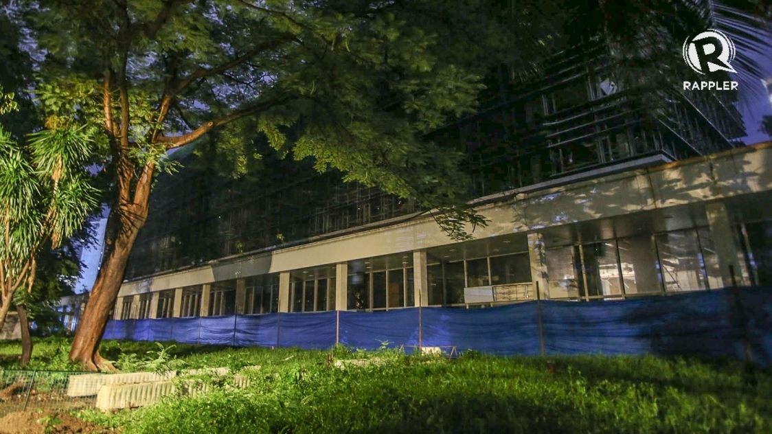 Goodbye, Philam Life Building? Photos show iconic Ermita structure ...