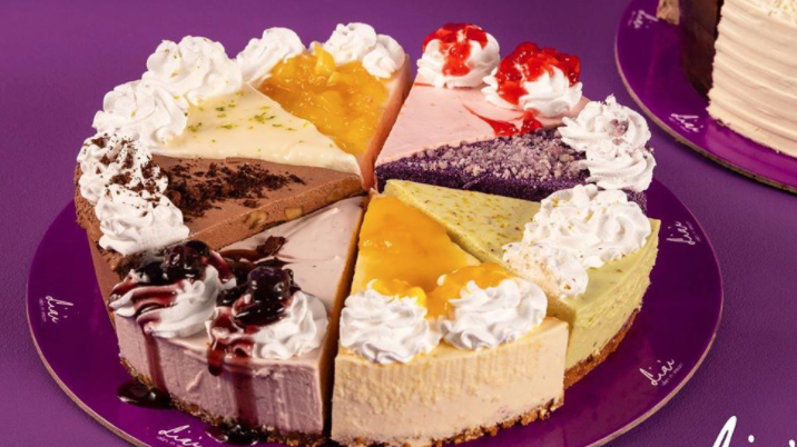 LOOK: This ‘carousel cake’ features 8 cheesecake flavors in one