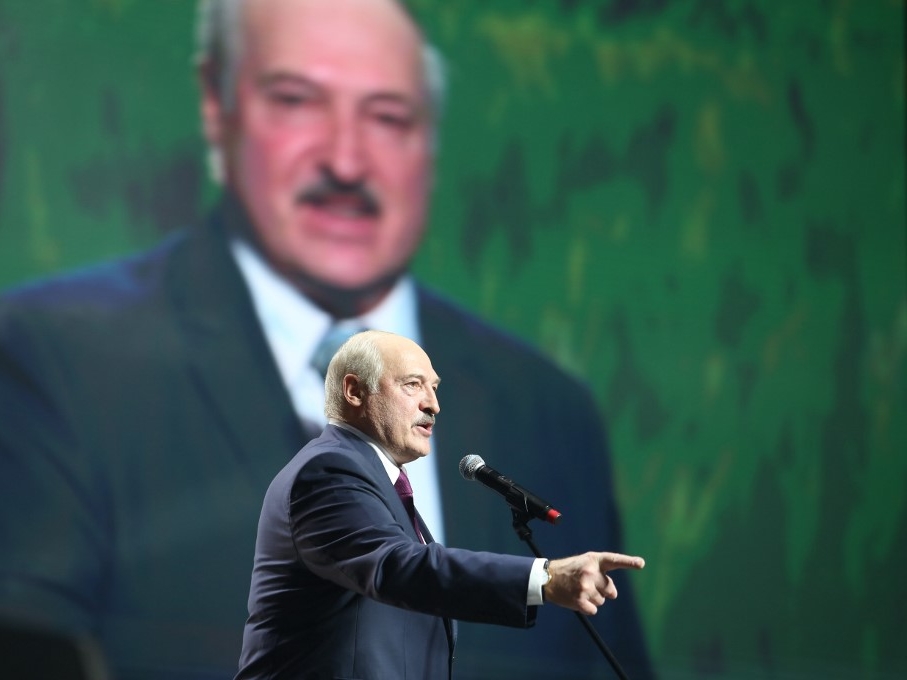 Belarus' Lukashenko inaugurated in secret as EU states deny recognition