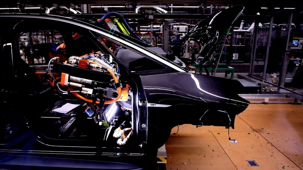 German industrial orders climb again in August 2020