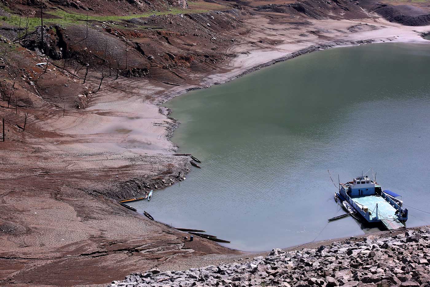 Angat Dam plunges below critical level Angat Dam plunges below critical level