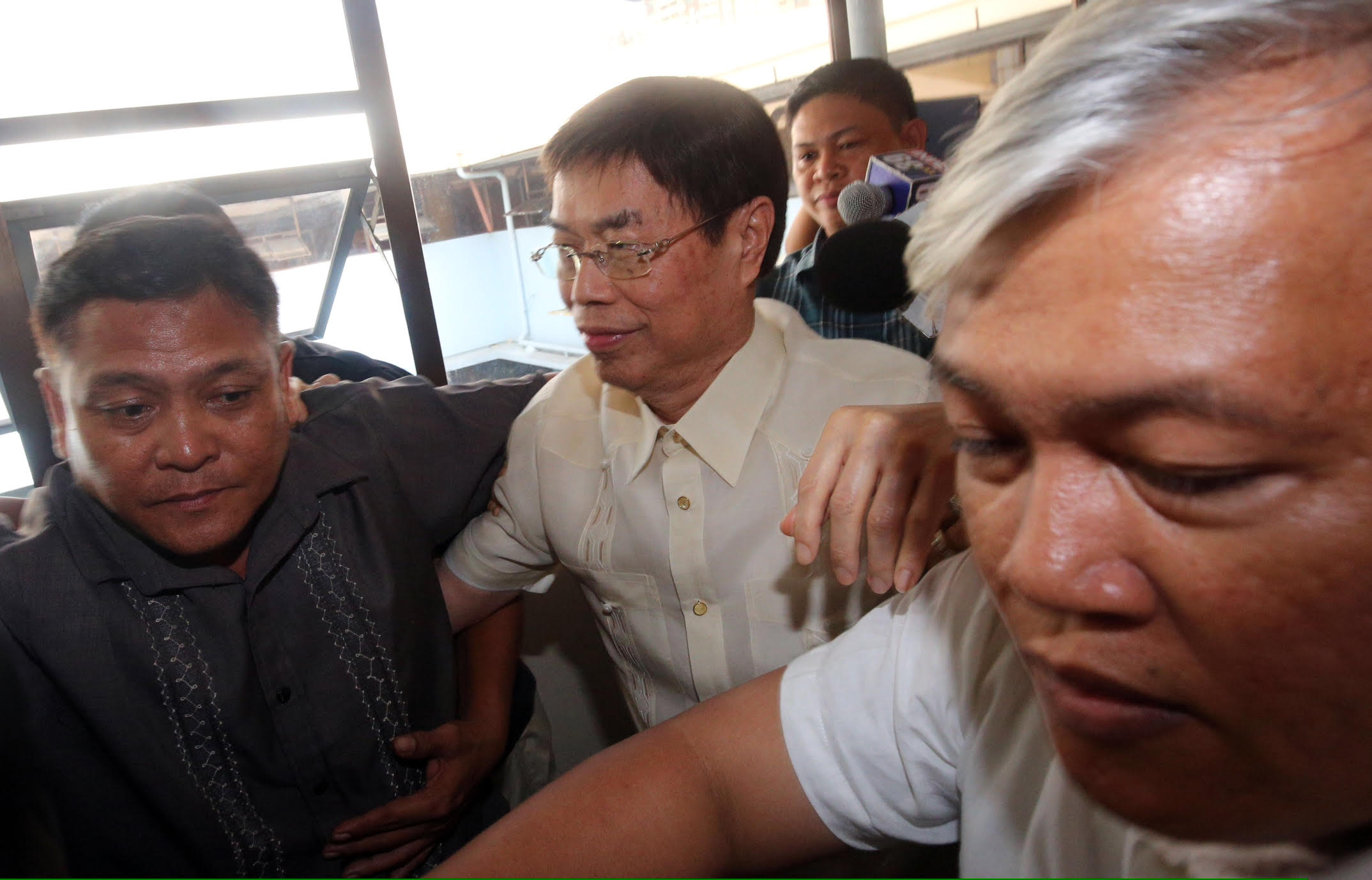 DOJ offers P500K for information on Peter Lim whereabouts DOJ offers P500K for information on Peter Lim whereabouts